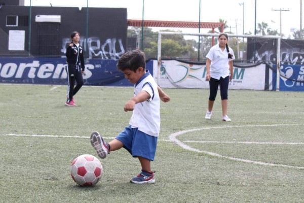 "CAM 8 logra seis puntos en la Liga Imdem de Futbol Adaptado"