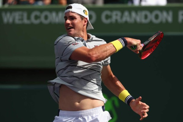 "Isner frena a Del Potro y va a la final en Miami"