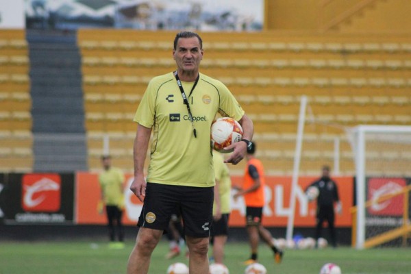 "Se trabajó para avanzar a semifinales: Luis Islas"