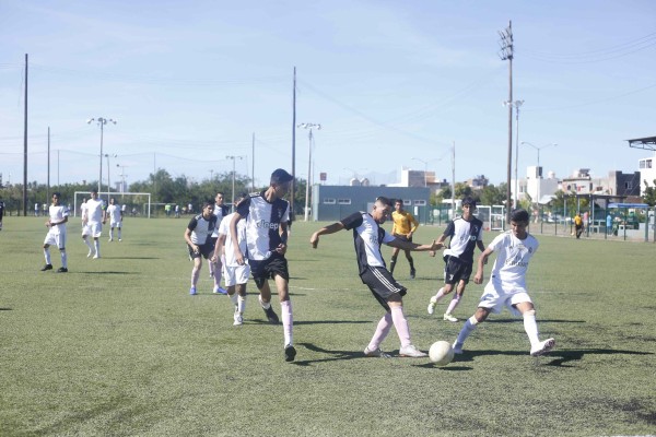 "Cuervos FC vuela con su primer triunfo en el futbol de Primera Fuerza"
