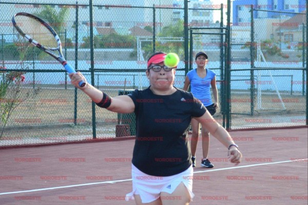 "Arrancan Ana Lilia y Ulises Rentería con el pie derecho el Torneo de ...