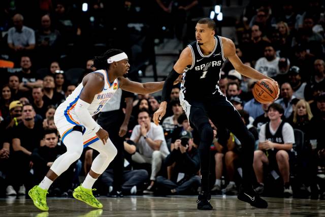 Wembanyama fuerza el Juego 7 y mantiene vivos a los Spurs