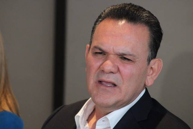 Problema de la UAS son aviadores; Madueña la convirtió en AeroUAS: Sergio Torres