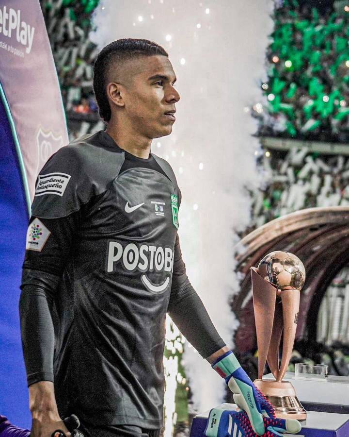 Cruz Azul tiene nuevo portero, Kevin Mier