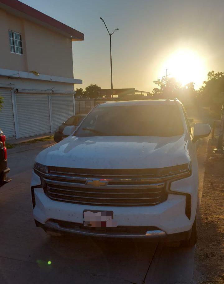 Recuperan en Culiacán camioneta con reporte de robo en Sonora