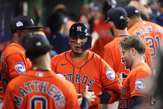 Isaac Paredes sigue encendido y guía a Astros sobre Atléticos