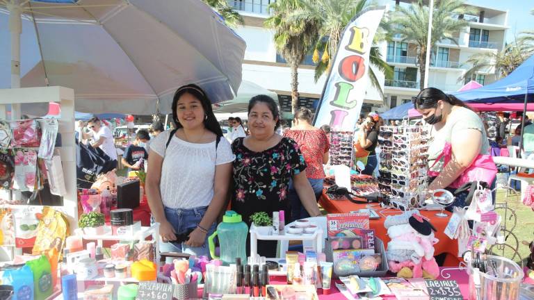 Celebra Mercado Rosa su primer aniversario con el Bazar Gran Noche Mexicana