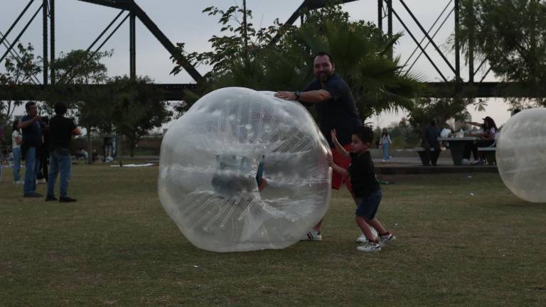 Parque Acuático Tres Ríos: el color bajo el puente