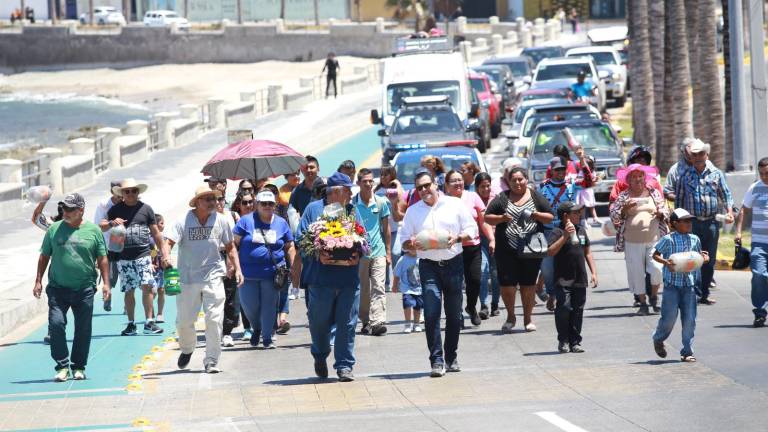 Realizan marcha del ‘cacerolazo’ para exigir seguridad en Mazatlán