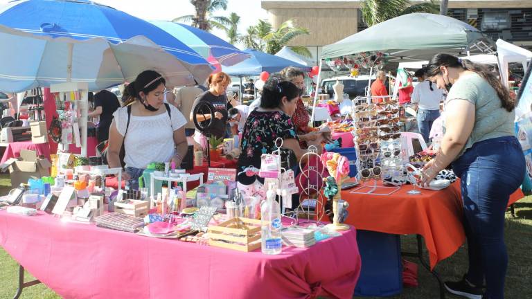Celebra Mercado Rosa su primer aniversario con el Bazar Gran Noche Mexicana