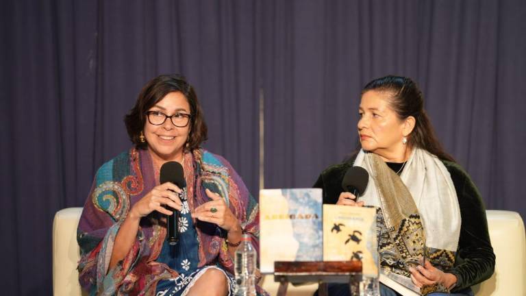 La escritora Estela González presenta ‘Limonaria’ y ‘Arribada’