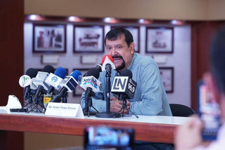 Estrada Ferreiro se quedó sin argumentos y recurrió a los insultos ...