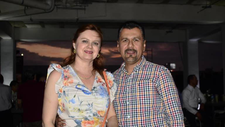 Conocen clientes cómo vivir mejor en Torres San Miguel