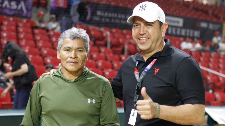 Rinde Venados homenaje a la trayectoria del fotoperiodista Andrés García