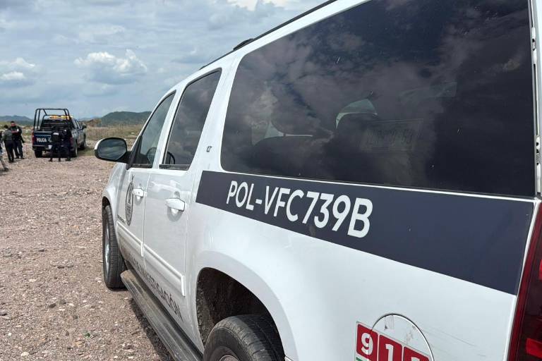 Localizan cuerpo de hombre envuelto en cobija en camino de Tepuche, Culiacán