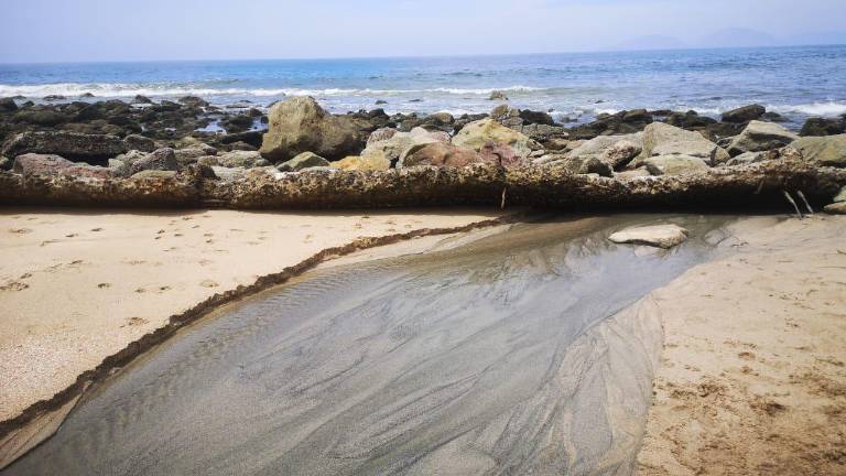 Muestreos de agua en Olas Altas fueron antes a escurrimientos con ...