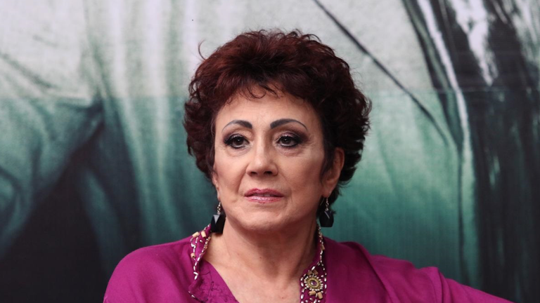 Operan de emergencia a la actriz y productora Julissa