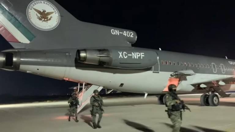 Arriban a Culiacán 100 elementos de las Fuerzas Especiales del Ejército