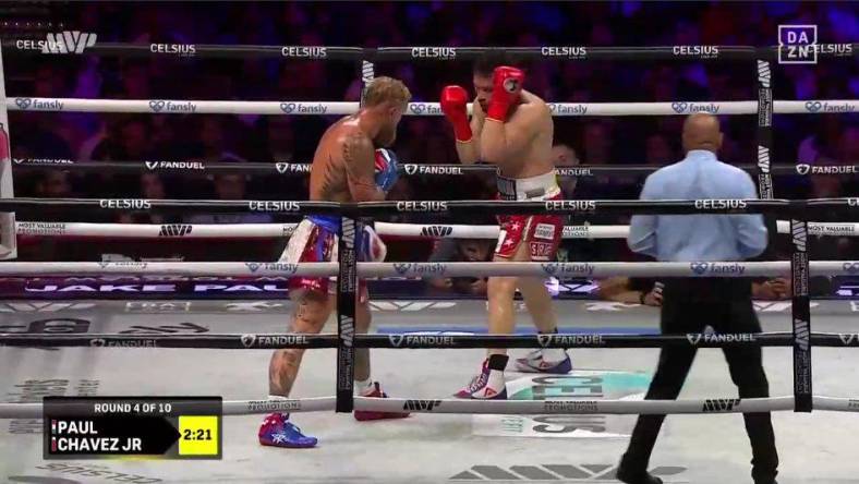 Jake Paul derrota a Julio César Chávez Jr. por decisión unánime en una contienda deslucida