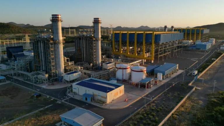 Iberdrola confirma venta de 13 plantas de energía al Gobierno de México