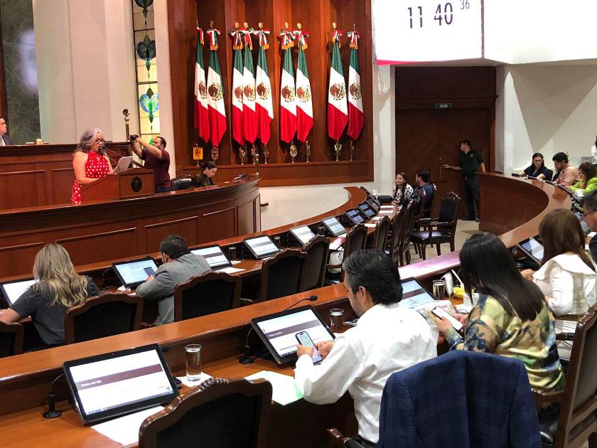 Dan trámite a iniciativas para reformar la Ley Orgánica del Congreso ...