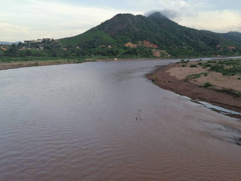 Río Baluarte y Cerro del Águila reviven con las lluvias en Rosario