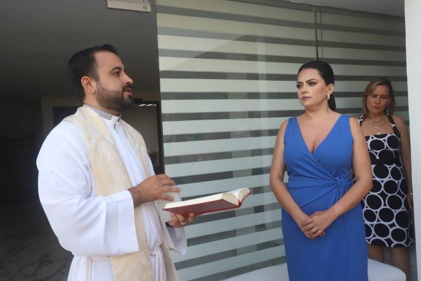 Inaugura la Notario Público Jéssica Páez Lizárraga sus oficinas en Mazatlán