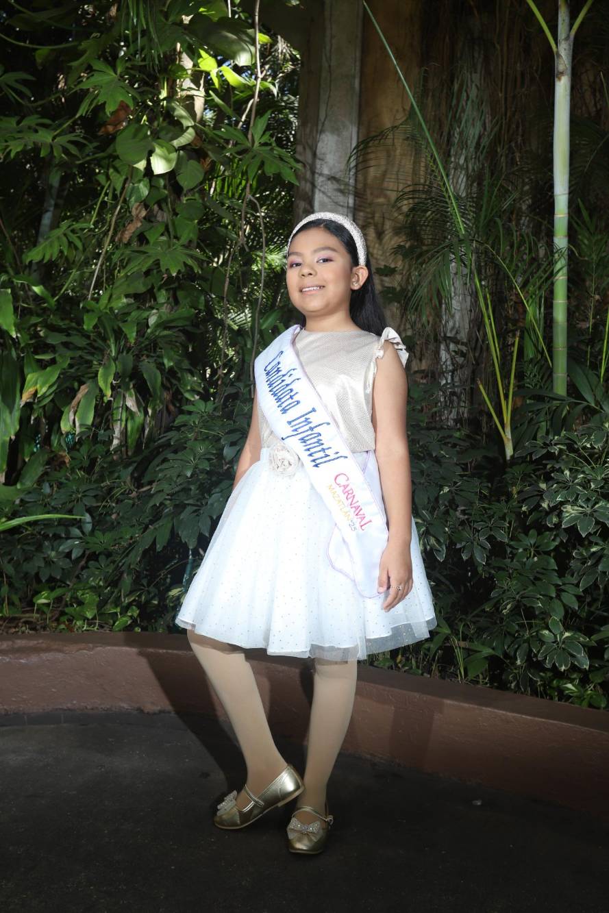 Ángela Salazar busca ser la primera reina de su familia
