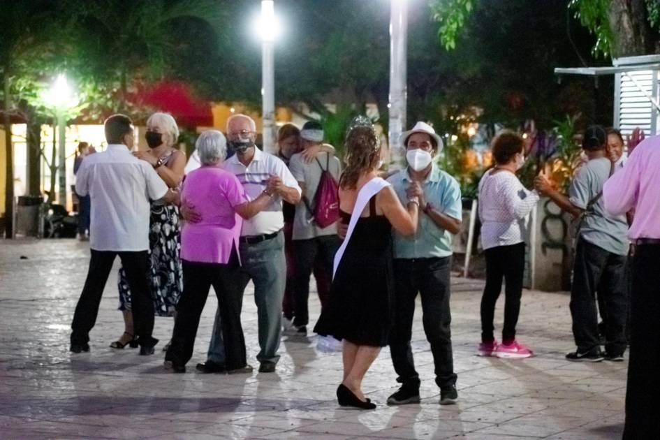 Vuelven en Culiacán las tardes de danzón para bailar con la música de ...