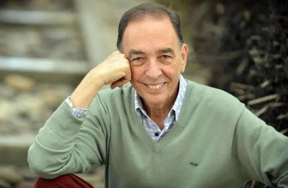 Gana Jorge Luján el Premio SM de literatura infantil y juvenil